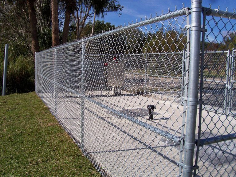 Chain Link Fence | Absolute Fence LLC